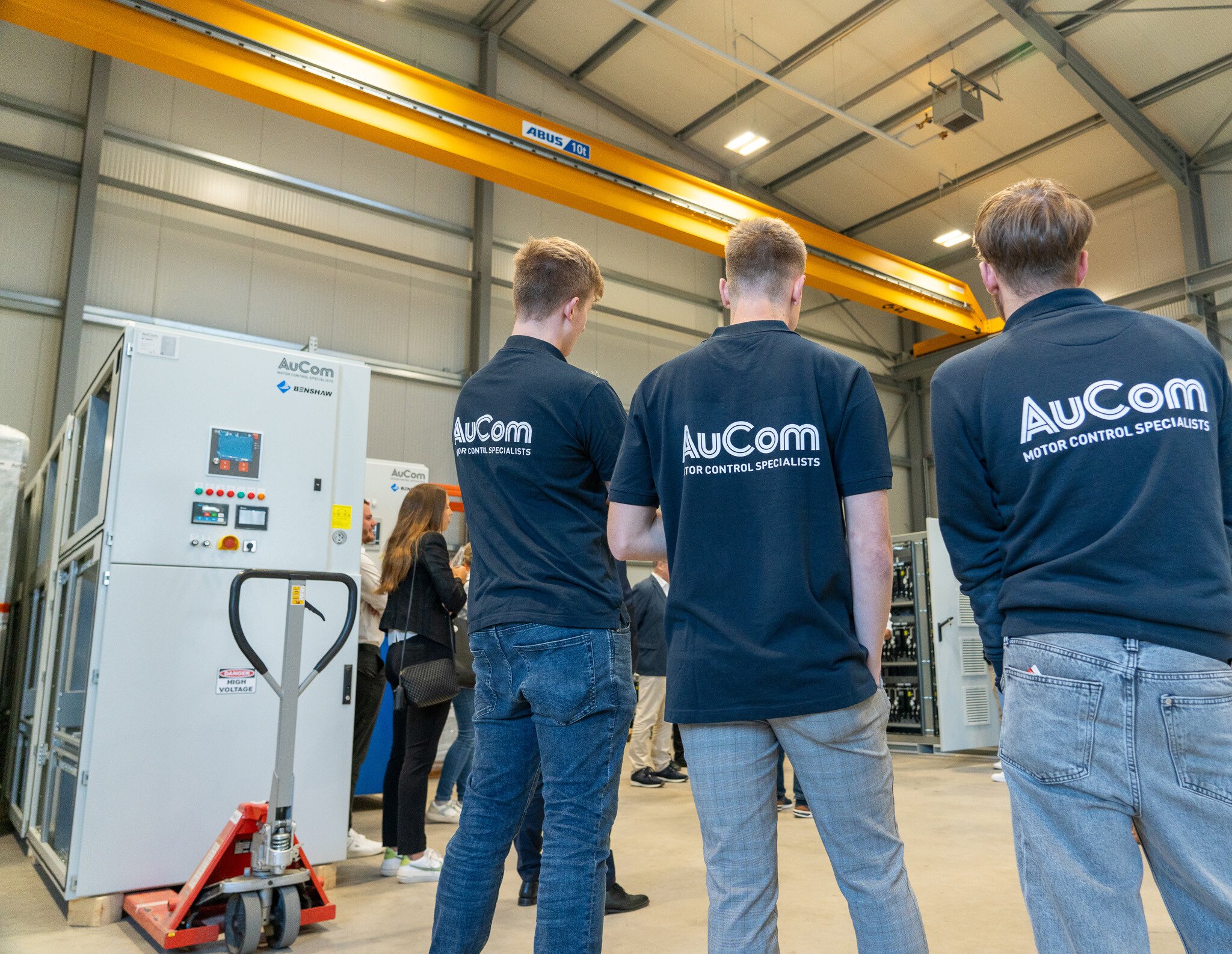 AuCom | Applied Motor Controls